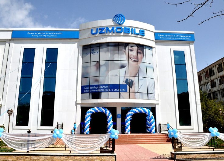 «Uzmobile» Navoiyda yangi ofisga ko‘chib o‘tdi