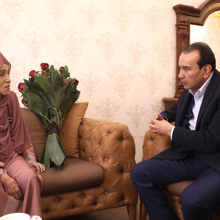 Madaniyat vaziri Yangi yil arafasida faxriylar holidan xabar oldi